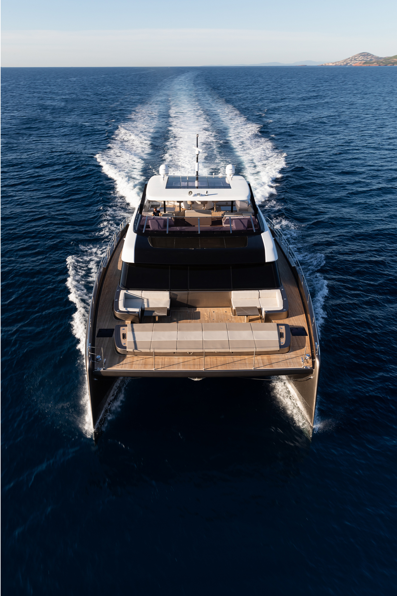 80 Sunreef Power Octatone od środka | Captain Jack of the Sea